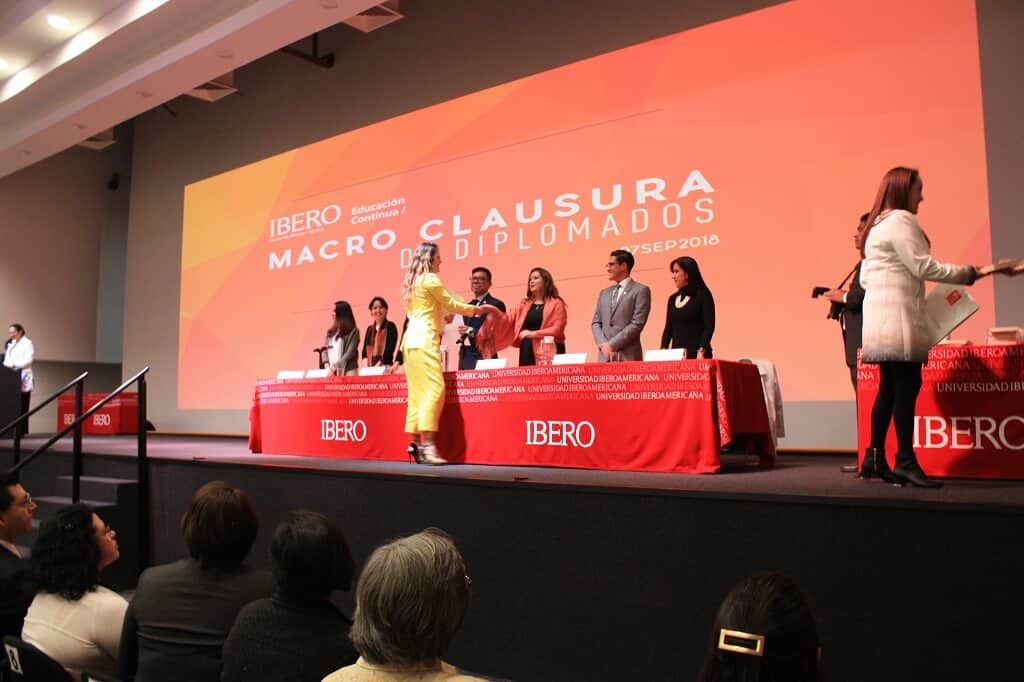 Estudiantes IBERO, ejemplo de la esperanza de los docentes